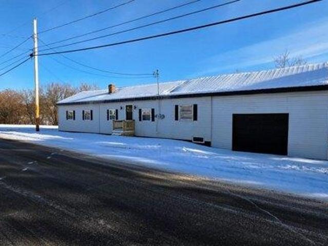 house with 3 bedroom, Presque Isle ME DLS103099153