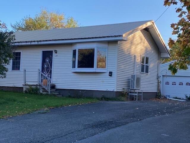 house with 3 bedroom, Presque Isle ME DS102216330