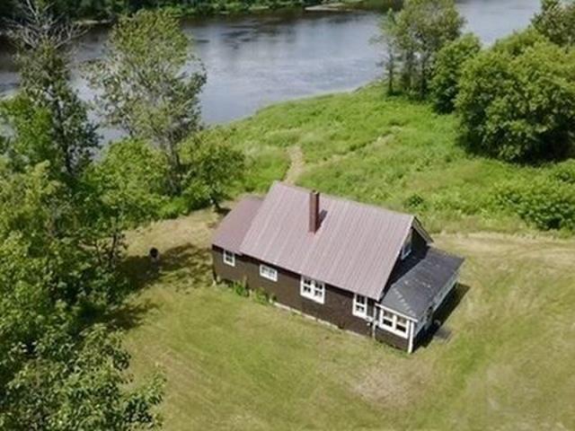house with 3 bedroom, Presque Isle ME ES105125369
