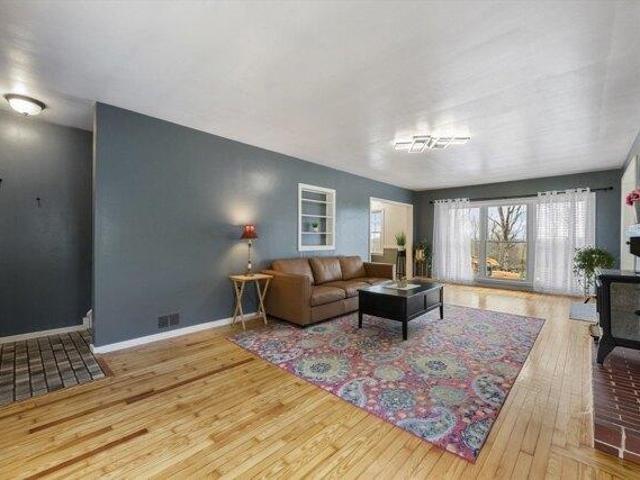 house with 3 bedroom, Princeton MA DS102476505