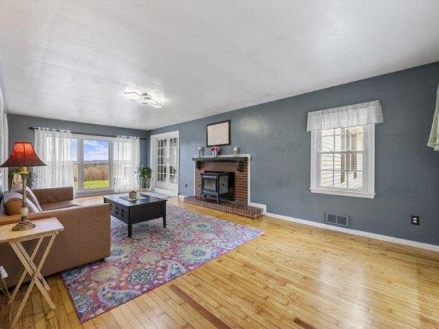 house with 3 bedroom, Princeton MA ES103161775