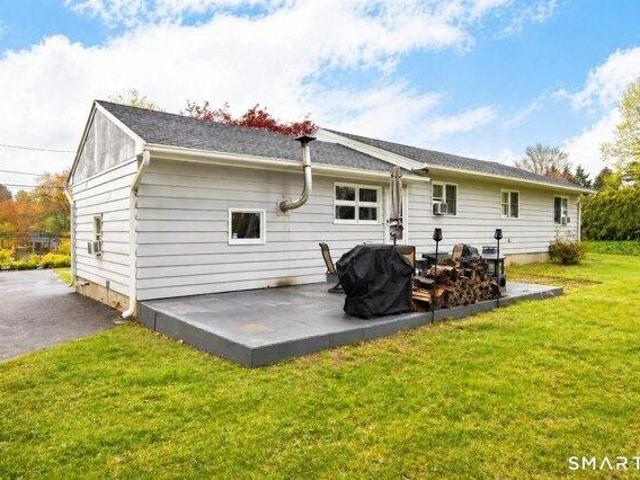 house with 3 bedroom, Putnam CT DLS102478052