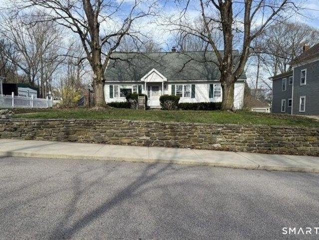house with 3 bedroom, Putnam CT DLS102726716
