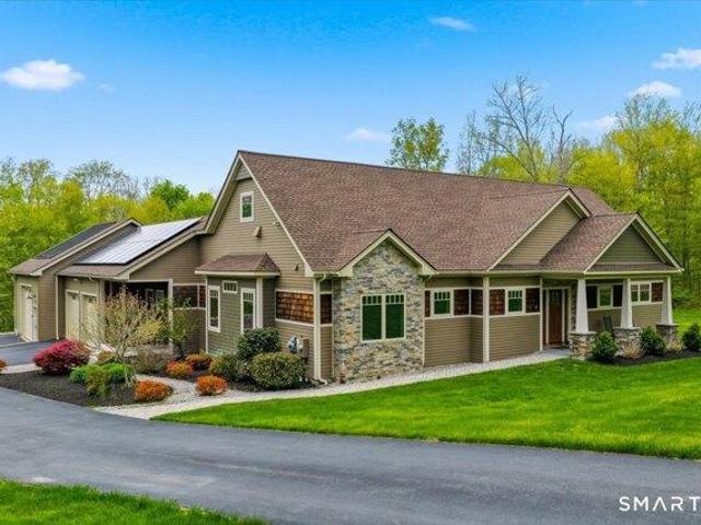 house with 3 bedroom, Putnam CT DS102443185