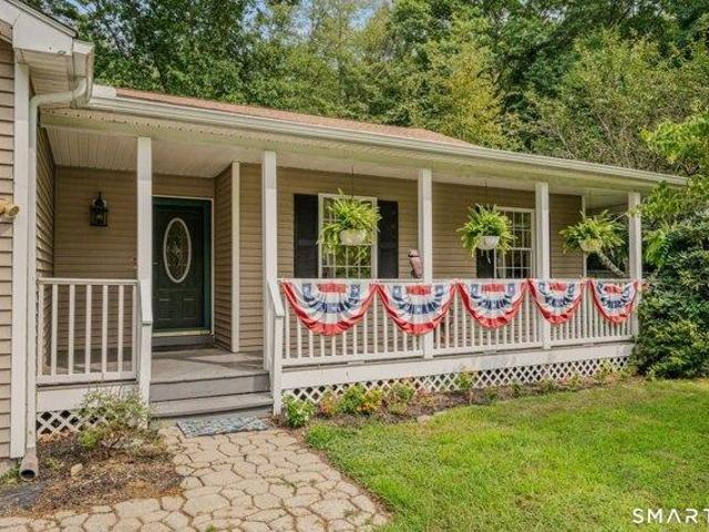 house with 3 bedroom, Putnam CT ES105122723