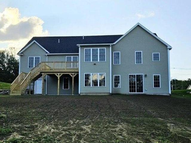 house with 3 bedroom, Putnam CT ES105192770