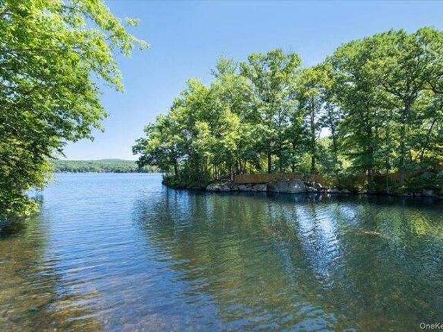 house with 3 bedroom, Putnam Valley NY ES104904765