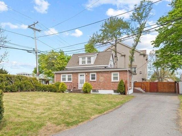 house with 3 bedroom, Quincy MA DS102313640