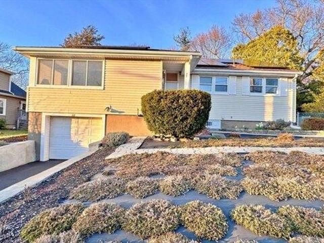 house with 3 bedroom, Quincy MA DS102344240