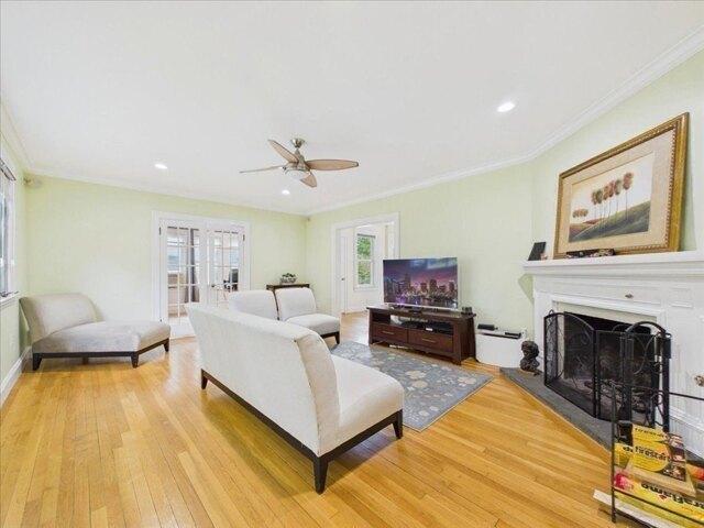 house with 3 bedroom, Quincy MA DS103125085