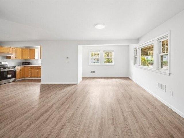 house with 3 bedroom, Quincy MA ES103442103
