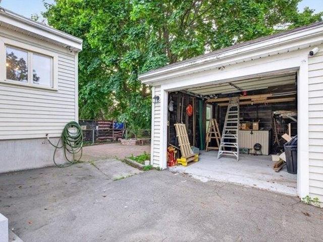 house with 3 bedroom, Quincy MA ES103888546