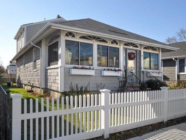 house with 3 bedroom, Quincy MA ES103126954