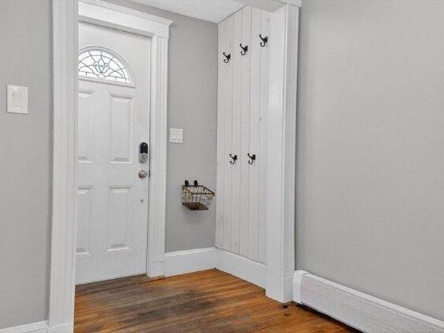 house with 3 bedroom, Quincy MA ES103127102