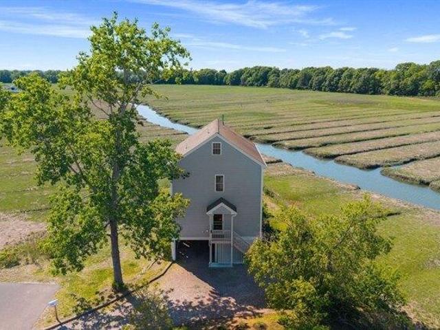 house with 3 bedroom, Quincy MA ES103188941
