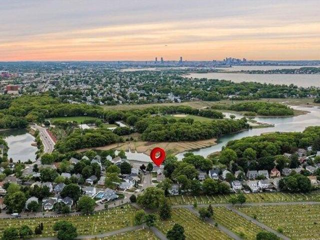 house with 3 bedroom, Quincy MA ES103220837