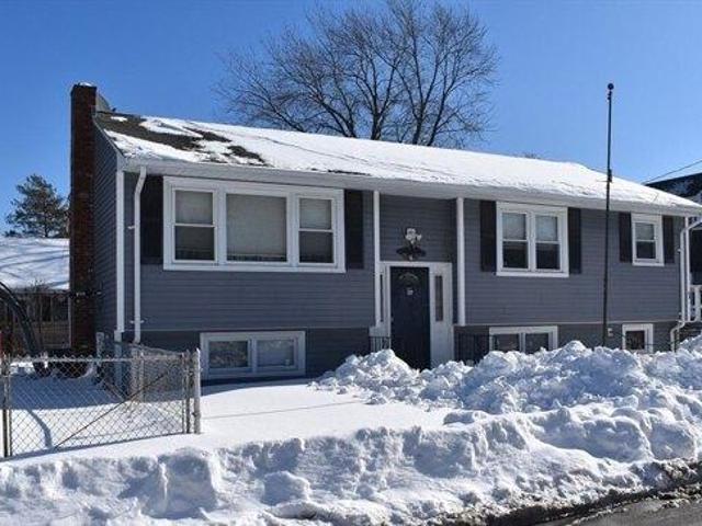 house with 3 bedroom, Quincy MA ES105060188