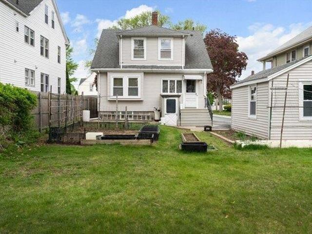 house with 3 bedroom, Quincy MA ES105141292