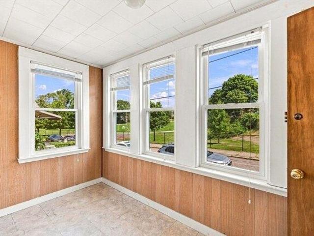 house with 3 bedroom, Quincy MA ES105205430