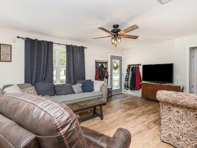 house with 3 bedroom, Quinlan TX ES103500809