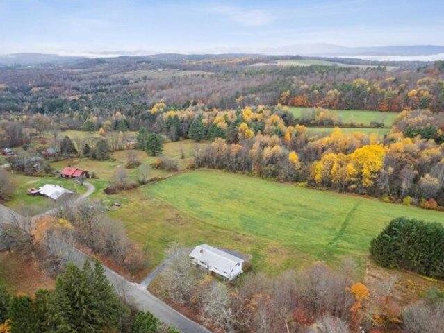 house with 3 bedroom, Randolph VT DLS102445581