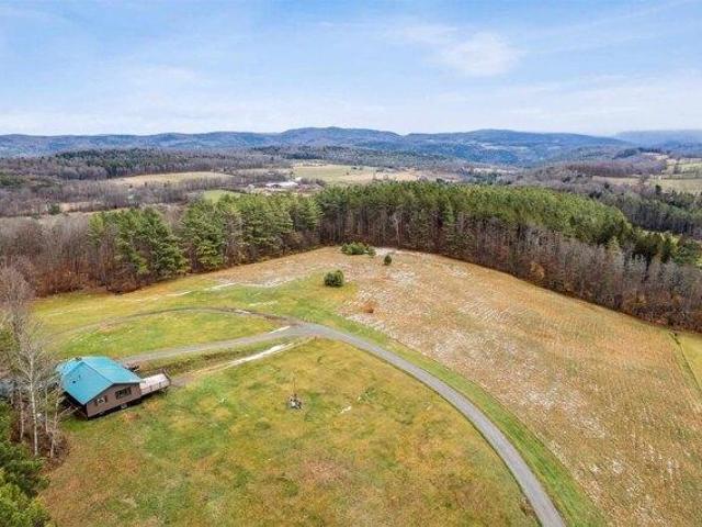 house with 3 bedroom, Randolph VT DLS102218946