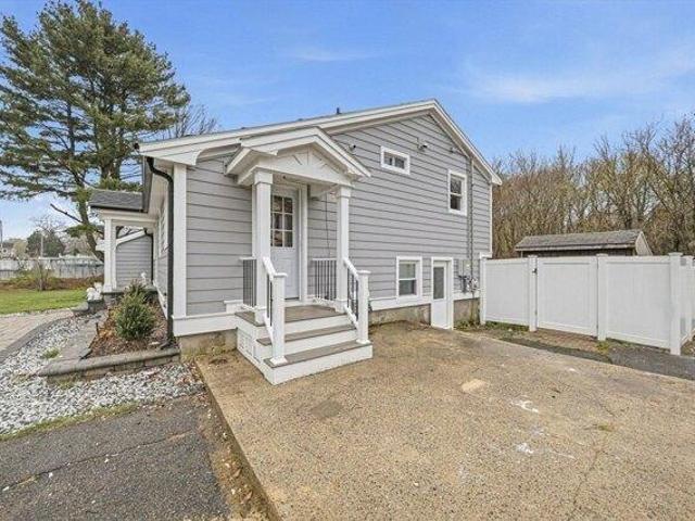 house with 3 bedroom, Randolph MA DLS101707516