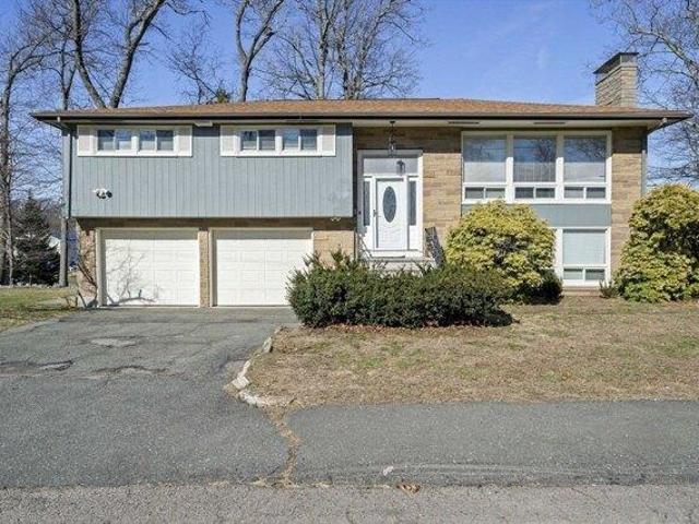 house with 3 bedroom, Randolph MA DLS102028755