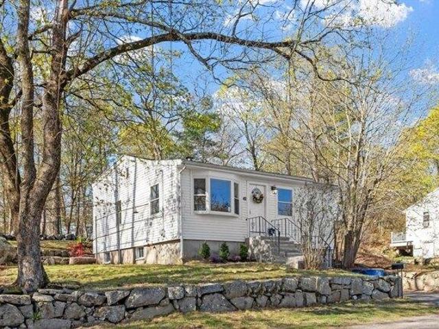 house with 3 bedroom, Randolph MA DLS102121701