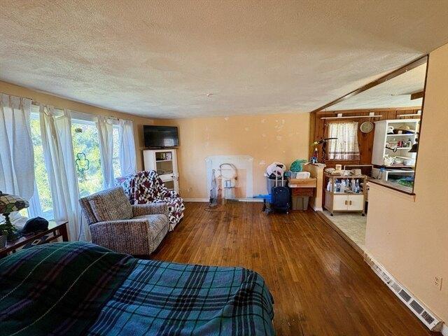 house with 3 bedroom, Randolph MA DS102593224