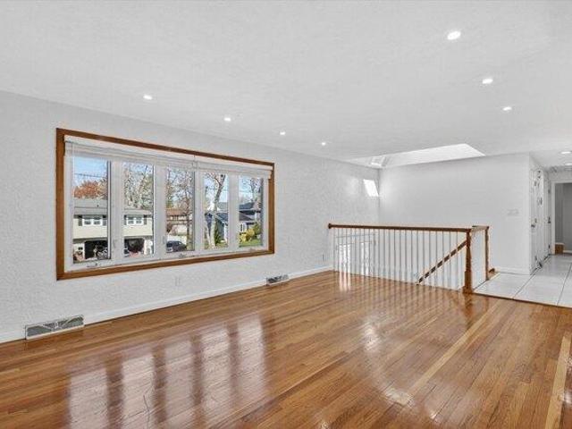 house with 3 bedroom, Randolph MA DS103072148