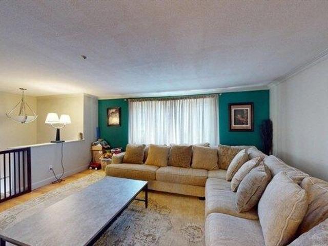 house with 3 bedroom, Randolph MA DS103620602