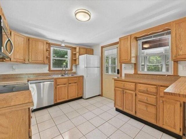 house with 3 bedroom, Randolph MA DS104076813