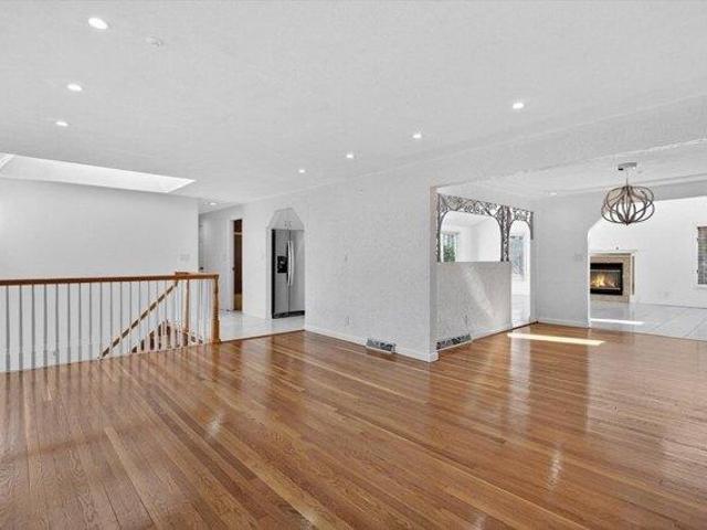 house with 3 bedroom, Randolph MA ES103072148