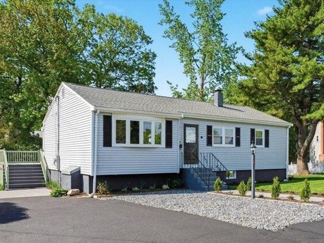 house with 3 bedroom, Randolph MA ES103125073