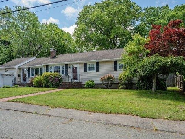 house with 3 bedroom, Randolph MA ES103249413