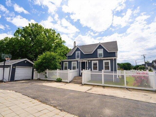 house with 3 bedroom, Randolph MA ES104810562