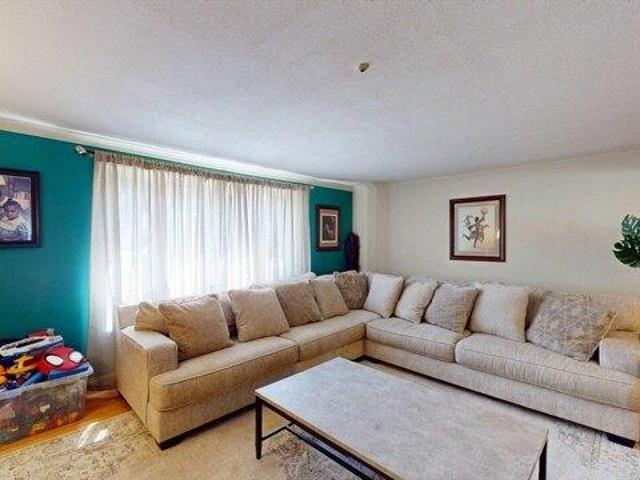 house with 3 bedroom, Randolph MA ES104836208