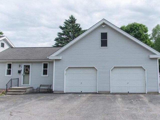 house with 3 bedroom, Randolph ME DS104191919