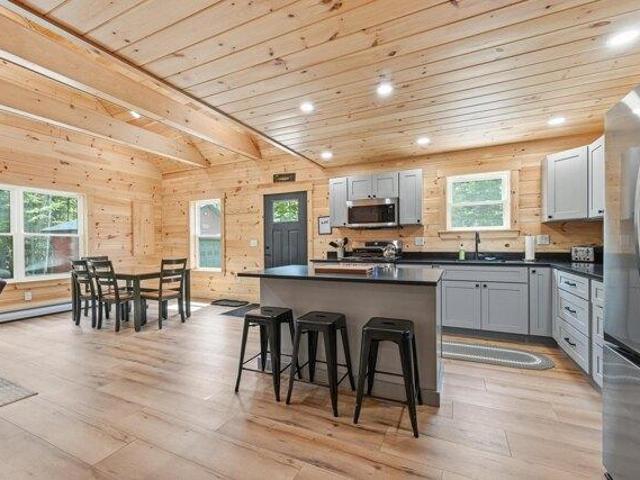 house with 3 bedroom, Rangeley ME ES103888335