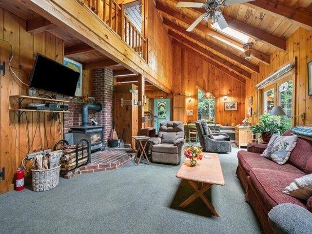 house with 3 bedroom, Rangeley ME ES104187749