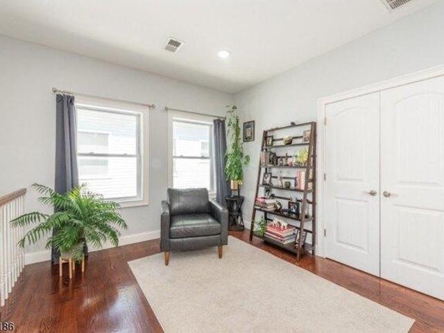 house with 3 bedroom, Rahway NJ DS103163206
