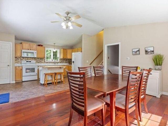 house with 3 bedroom, Raymond ME ES103929753