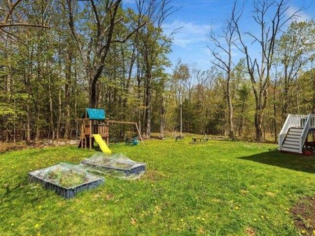 house with 3 bedroom, Raymond NH DLS103127324