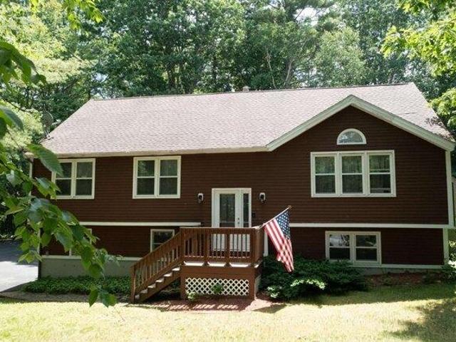 house with 3 bedroom, Raymond NH DS104331744