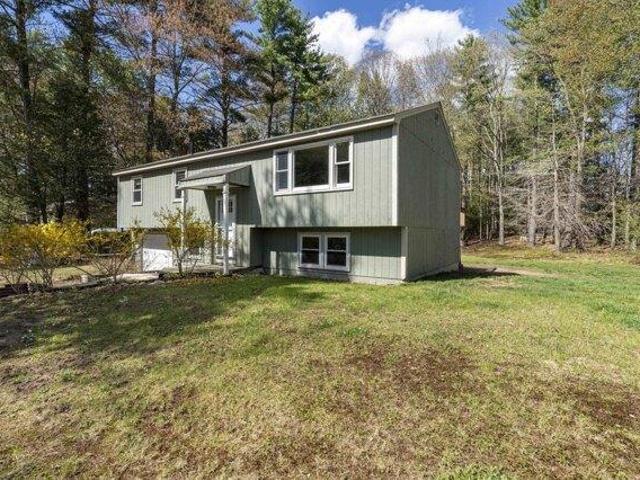 house with 3 bedroom, Raymond NH DS102727942