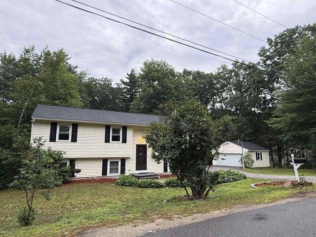 house with 3 bedroom, Raymond NH ES104045662