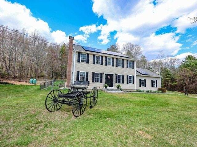 house with 3 bedroom, Raymond NH ES103187178