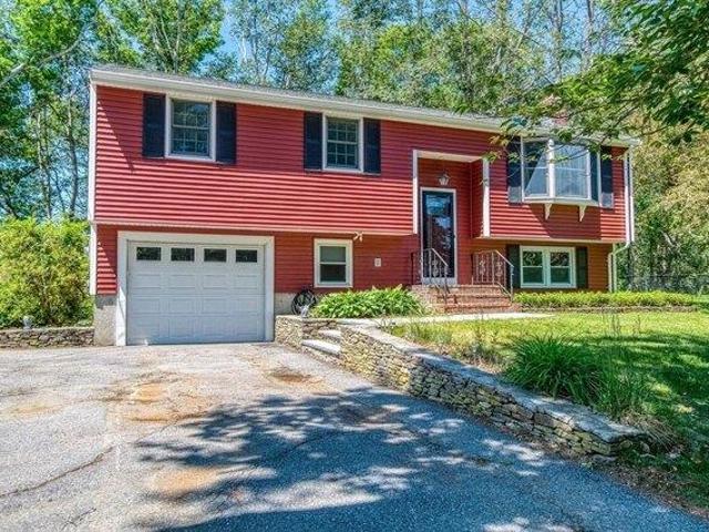 house with 3 bedroom, Raynham MA DS104152471