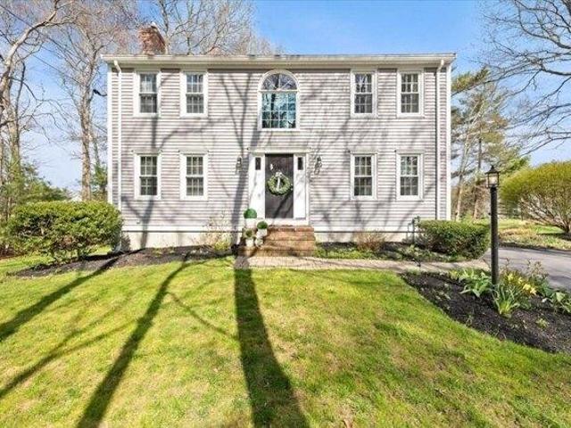 house with 3 bedroom, Raynham MA DS101897329